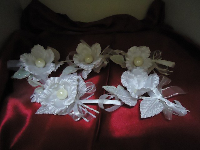 Cvetovi za glavne goste