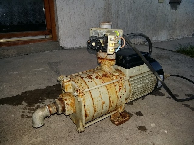 Elektokovina pumpa za vodu