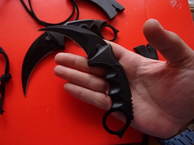 KARAMBIT NOZ