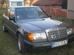 Mercedes e 230