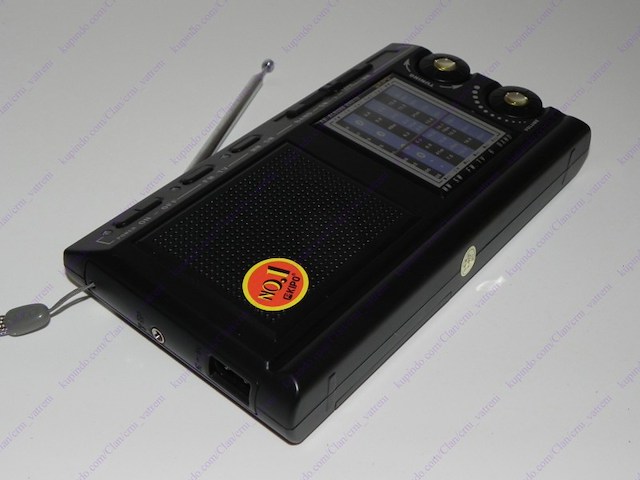 Radio KIPO na struju ili baterije