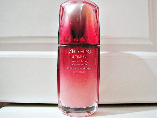 Shiseido ULTIMUNE POWER INFUSING CONCENTRATE