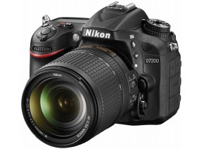 Nikon D7200 18-140 VR