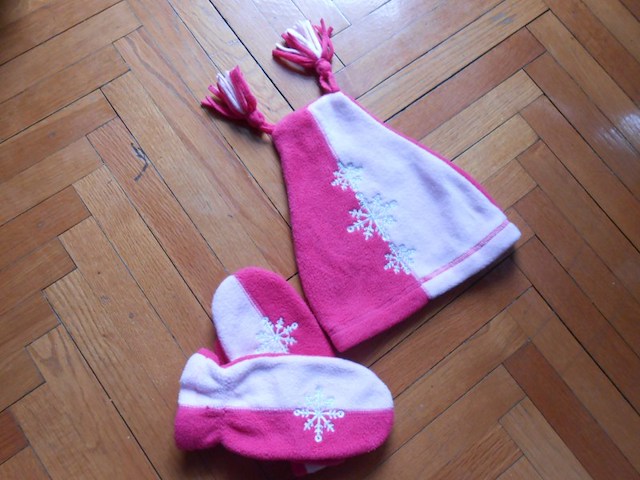 Kapa i rukavice za devojcice