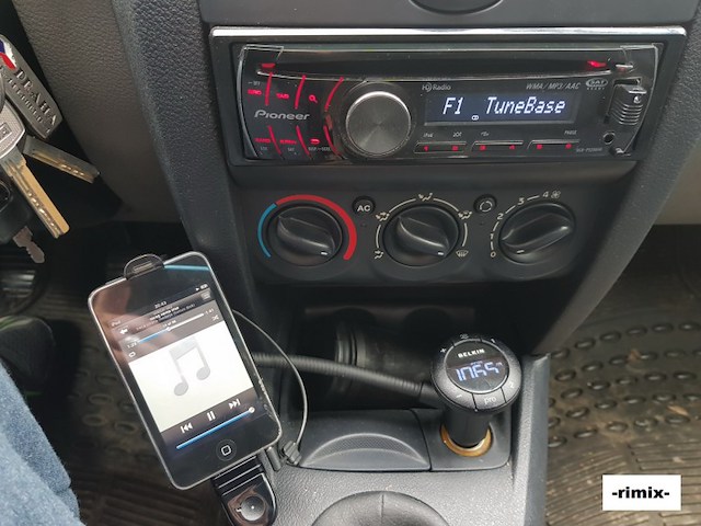 Belkin Ipod/Iphone FM transmiter