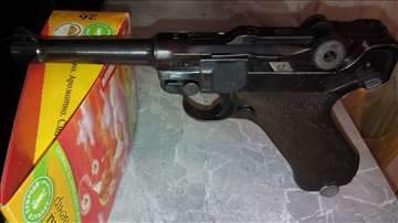 Pištolj Mauzer iz 1939. g.