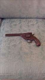 Prodajem pištolj Colt za kolekcionare