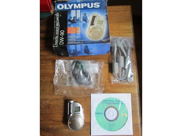 OLYMPUS DW-90 Digital Voice Recorder