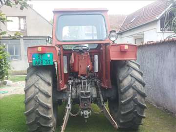 Prodajem traktor IMT 577