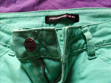 Fishbone zelene pantalone