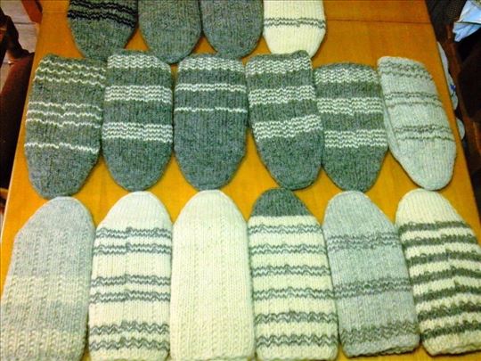 Vunene čarape, ručno pletene, sa Zlatibora