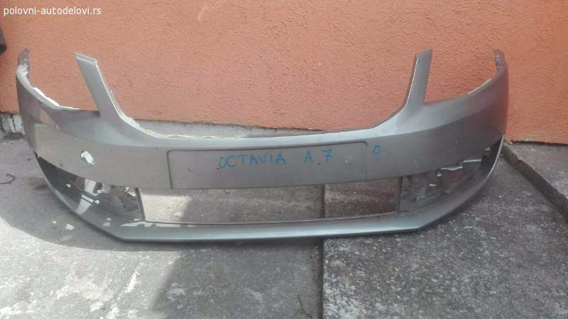 Prednji branik Škoda Octavia A7