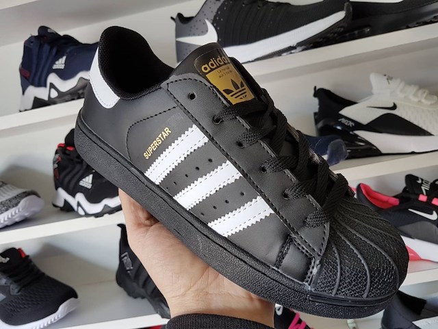 Adidas superstar patike crne NOVO 36-46