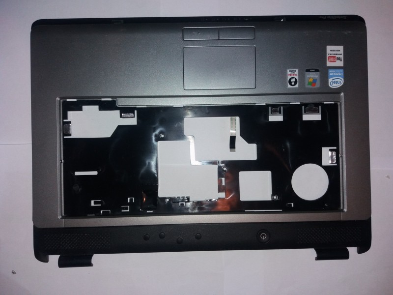 Palmrest , touchpad za Toshiba L300