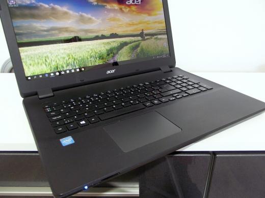 Acer Aspire ES1-711 17,3" 2x2,16/4GB/500hdd