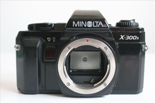 Minolta X-300s (telo)