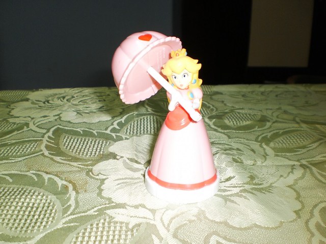 Princess Peach - Nintendo - McDonalds - 2016 godina