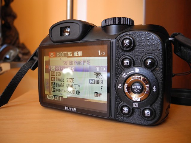 FUJIFILM S2980 fotoaparat