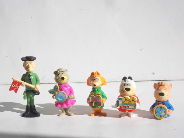 YOGI BEAR 1996 KINDER SURPRISE FIGURES HANNA BARBERA