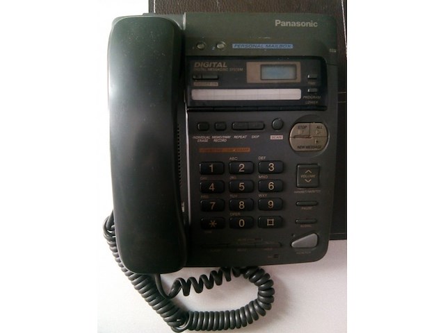 Panasonic telefon sa digitalnom sekretaricom