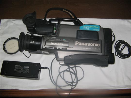 VHS panasonik kamera