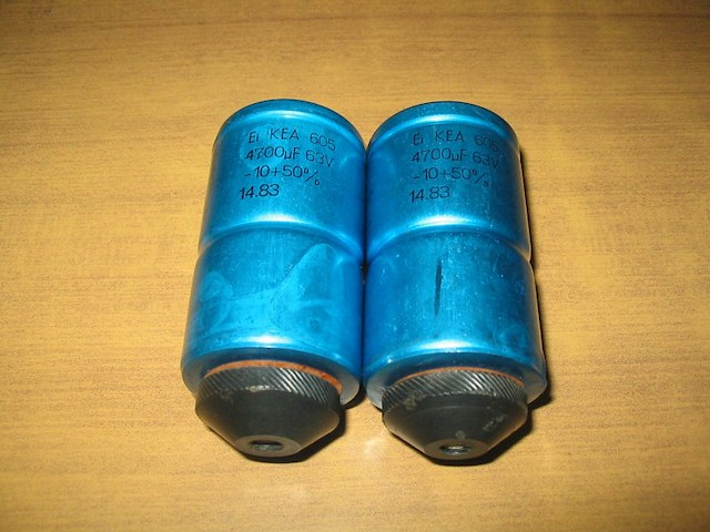 Elektrolitski kondenzatori 4700uF 63v Ei