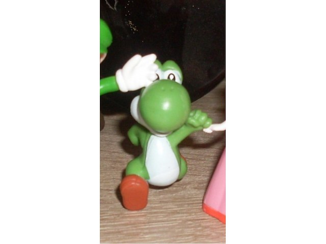Nintendo Mario 2007 Figura 4 - Joši b