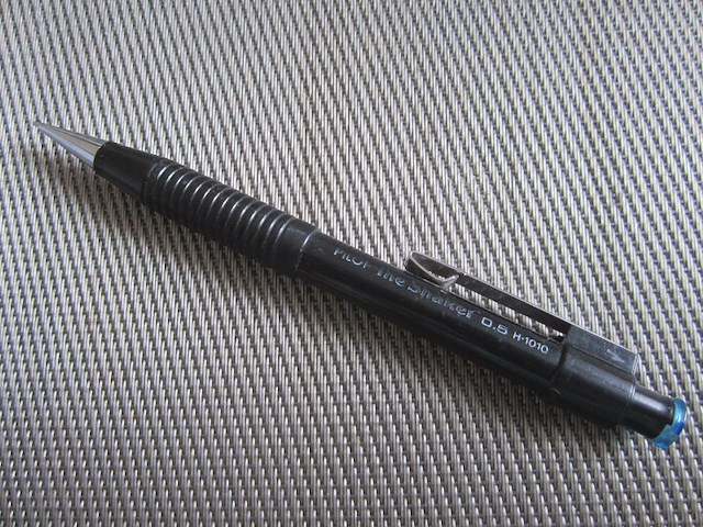 PILOT THE SHAKER 1010 - tehnička olovka 0.5mm