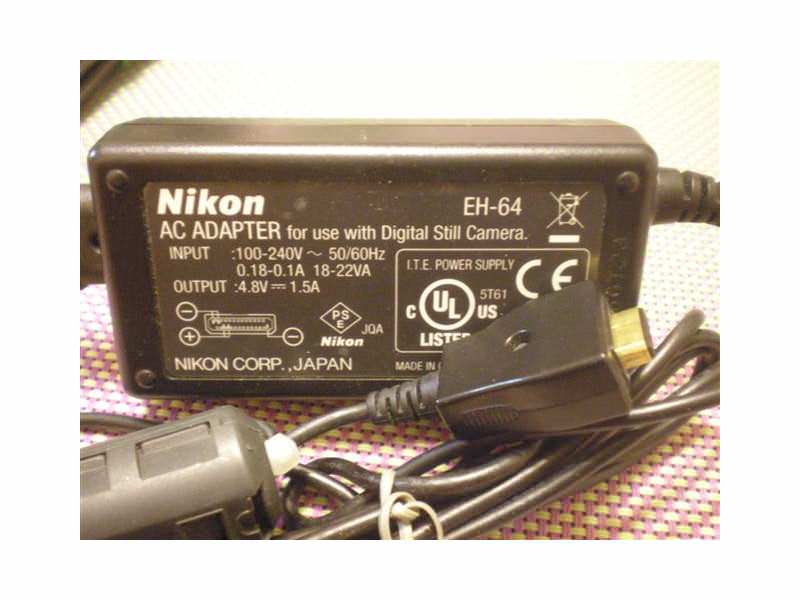 NIKON EH-64 punjač