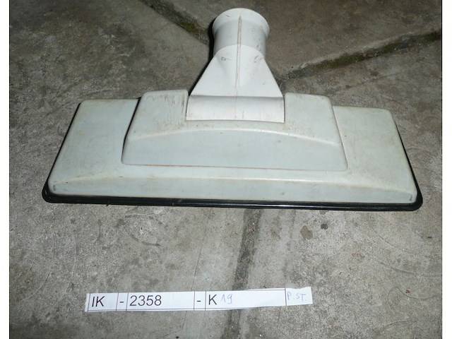 Papučica za usisivač, unutrašnji prečnik fi oko 29,5 mm
