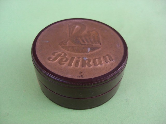 Bakelitna kutija za boju Pelikan
