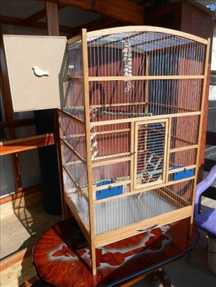 Kavez za papagaja sa gratis kucicom