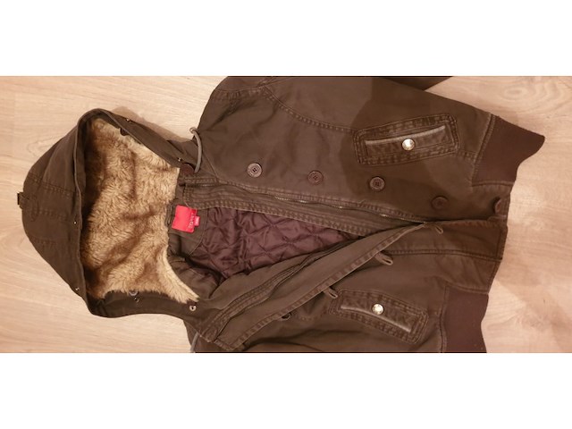 ESPRIT Kratka jakna s krznom, postavljena M