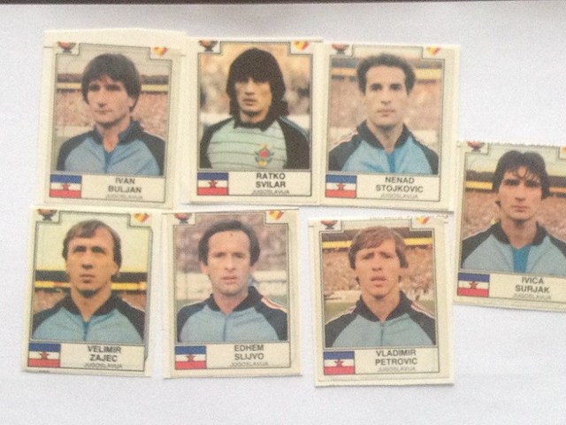 FIFA 1982, sličice odlepljene