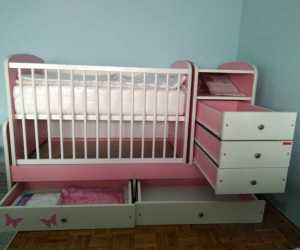 Prodajem krevetac za bebe (devojčice)