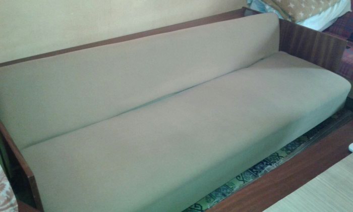 Dva stara kreveta visok sjaj samo licno preuzumanje u subotici oba za