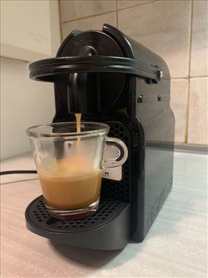Nespresso DeLonghi aparat za kafu - extraa