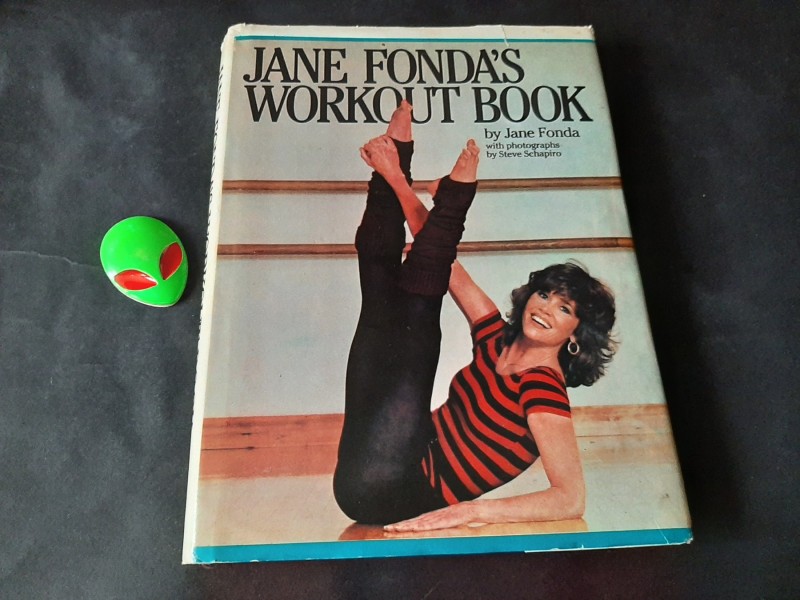 JANE FONDAS WORKOUT BOOK - by JANE FONDA