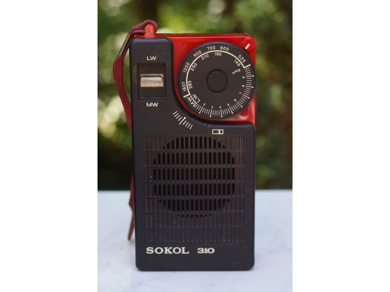 Stari Ruski radio Sokol 310