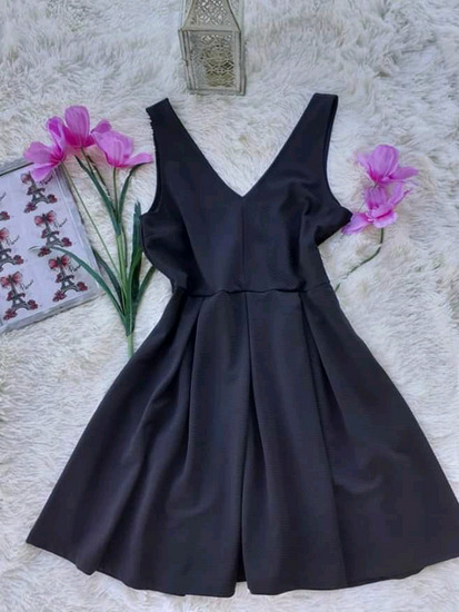 Crna haljina zara