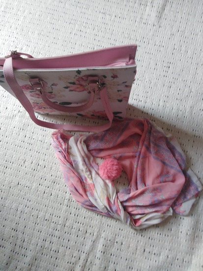 Roze cvetna tašnica, torba