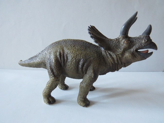 SCHLEICH Triceratops