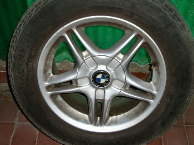 BMW alu felne 195 / 65 R15 (četiri komada)