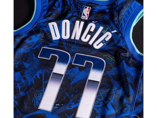 Luka Dončić #77 original Nike NBA dres Select Series
