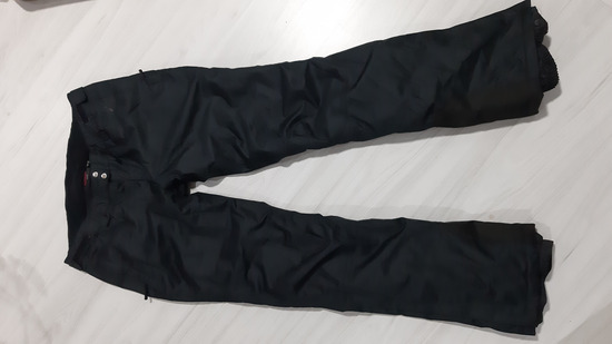 Crne ski pantalone vel. 42 - kao nove