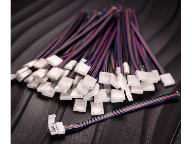 RGB Led konektor 4 pina sa kablom