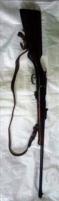 Malokalibarska puška TOZ-18 sa optikom