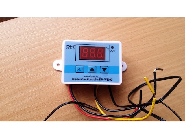Digitalni termostat 24VDC  -50C-110C  XH-W3002