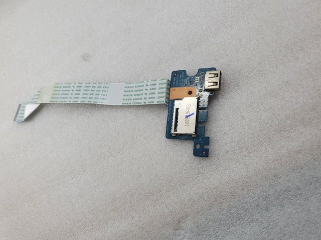 USB, citac kartica za HP 15-AY