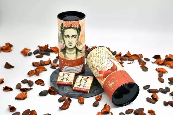 Wonder women – Mini Tuba – Frida Kahlo – Crna čokolada biber i narandža